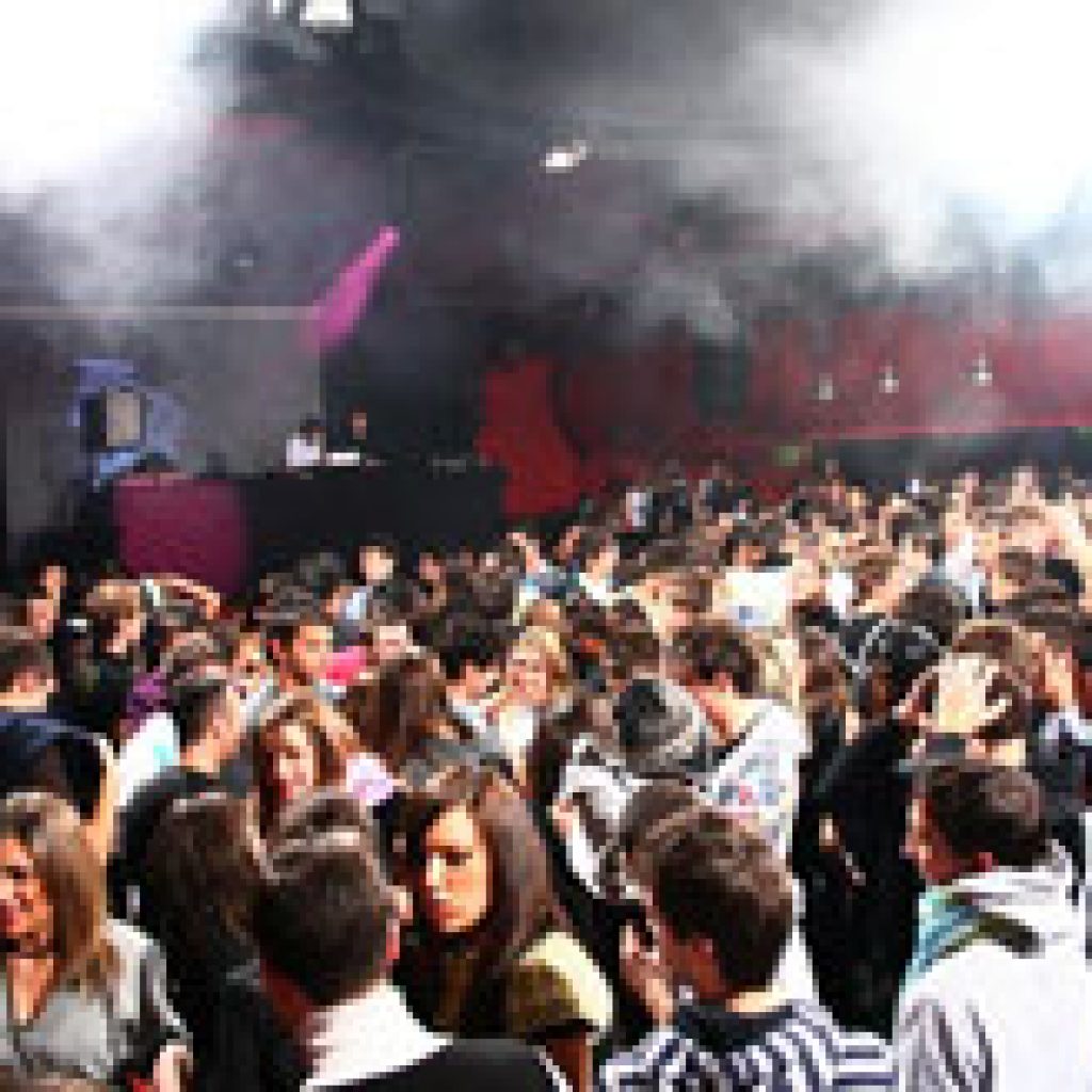 Diskotheken in Rimini Riccione clubs in Rimini Riccione